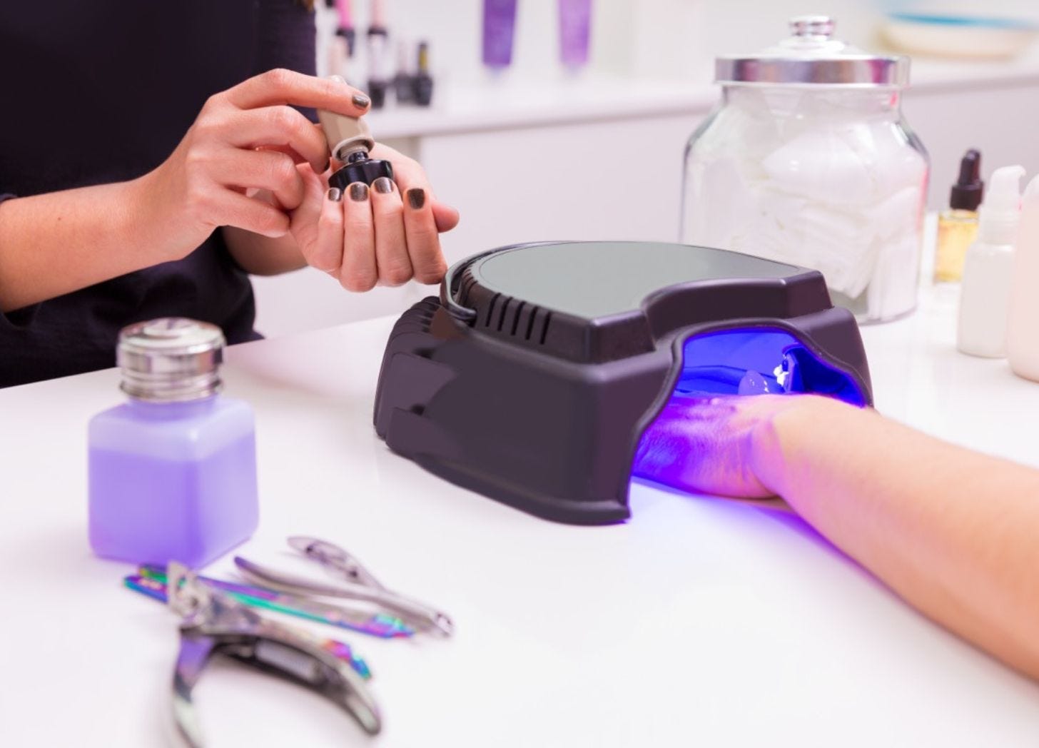 Diferencias entre lámparas UV y LED - by Nerina Fernandez