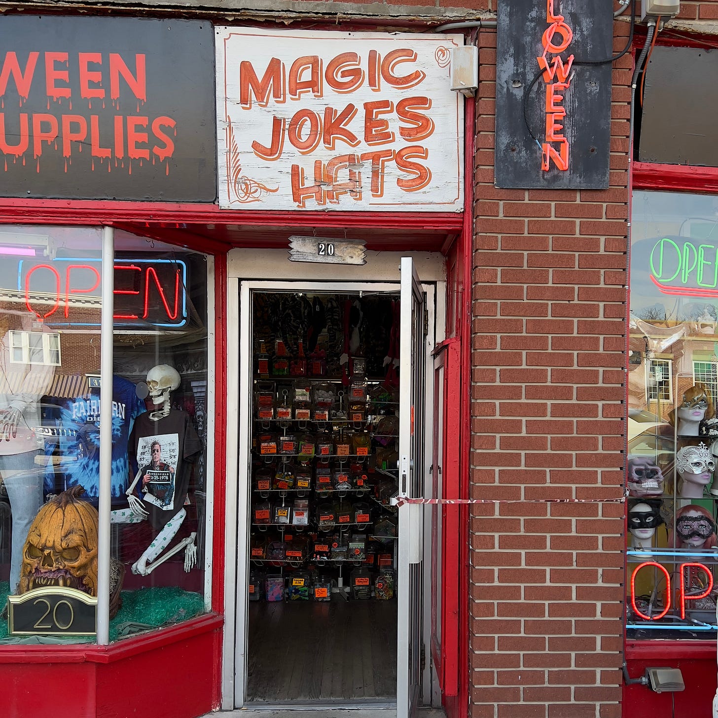 Foy's Halloween Store in the sensationally spooky vintage experience ...