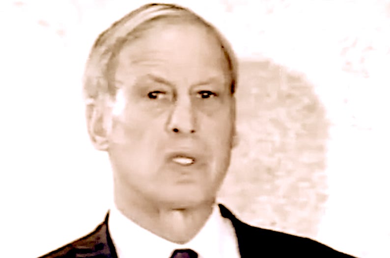 Buzzy the banker - by Henry Abbott - TrueHoop