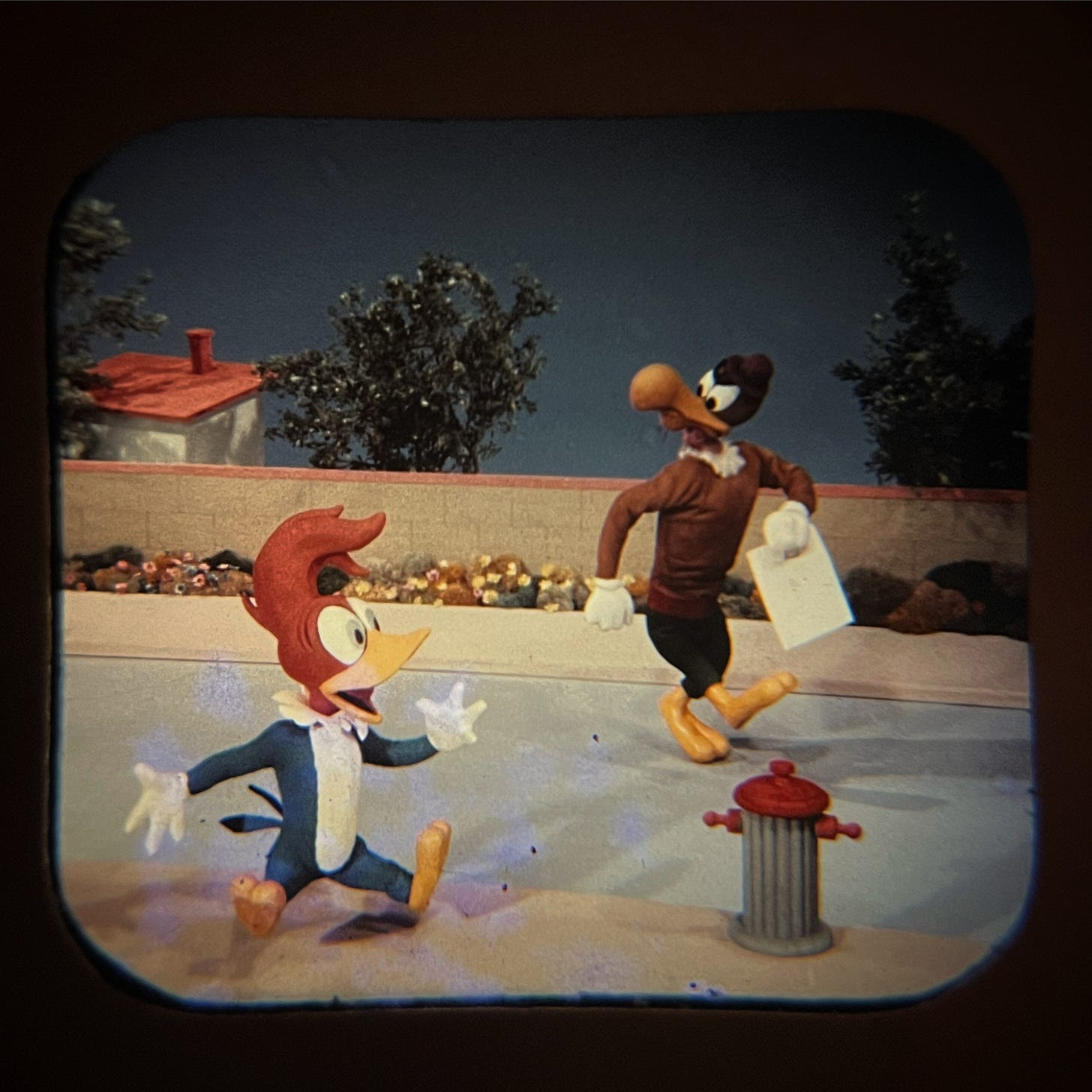 Montyne's Innovative, Savage and Sexy View-Master Work