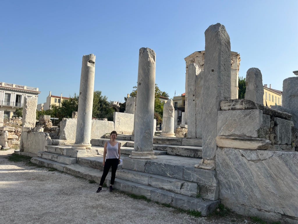 Invisible Women: the Greek edition