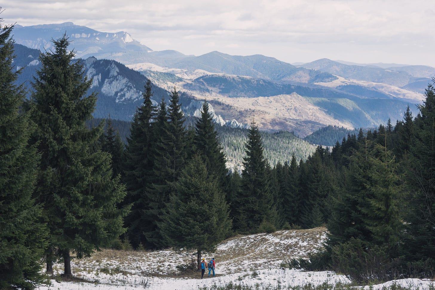Trasee de munte în apropiere de Iași - by Ioan Stoleru