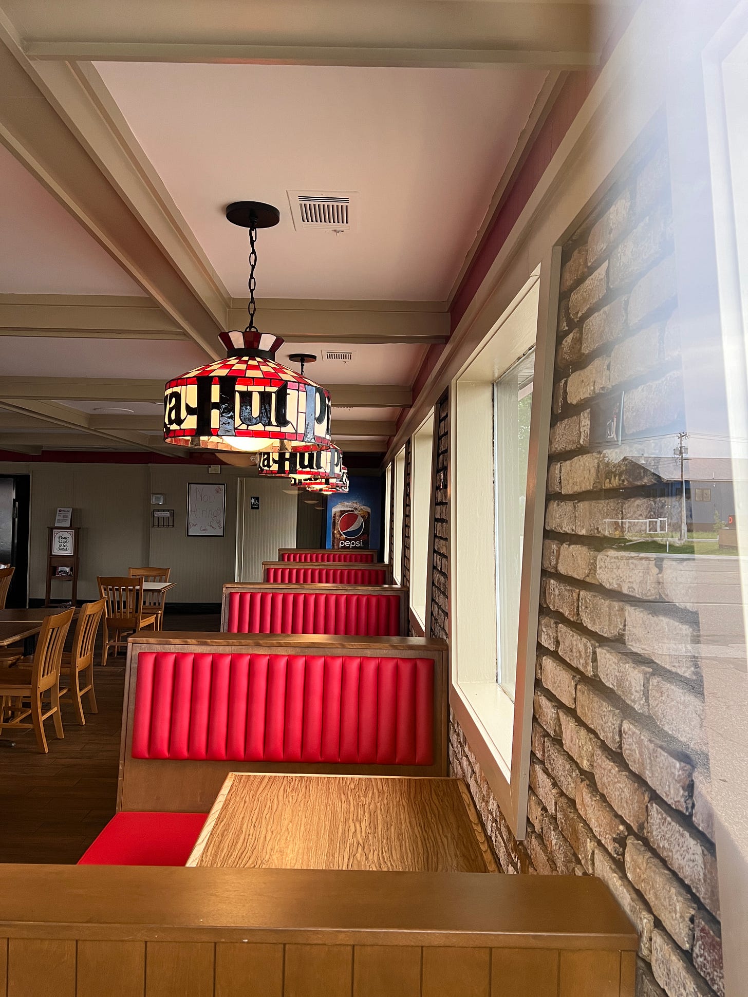 The Retrologist's Guide to Pizza Hut Classics