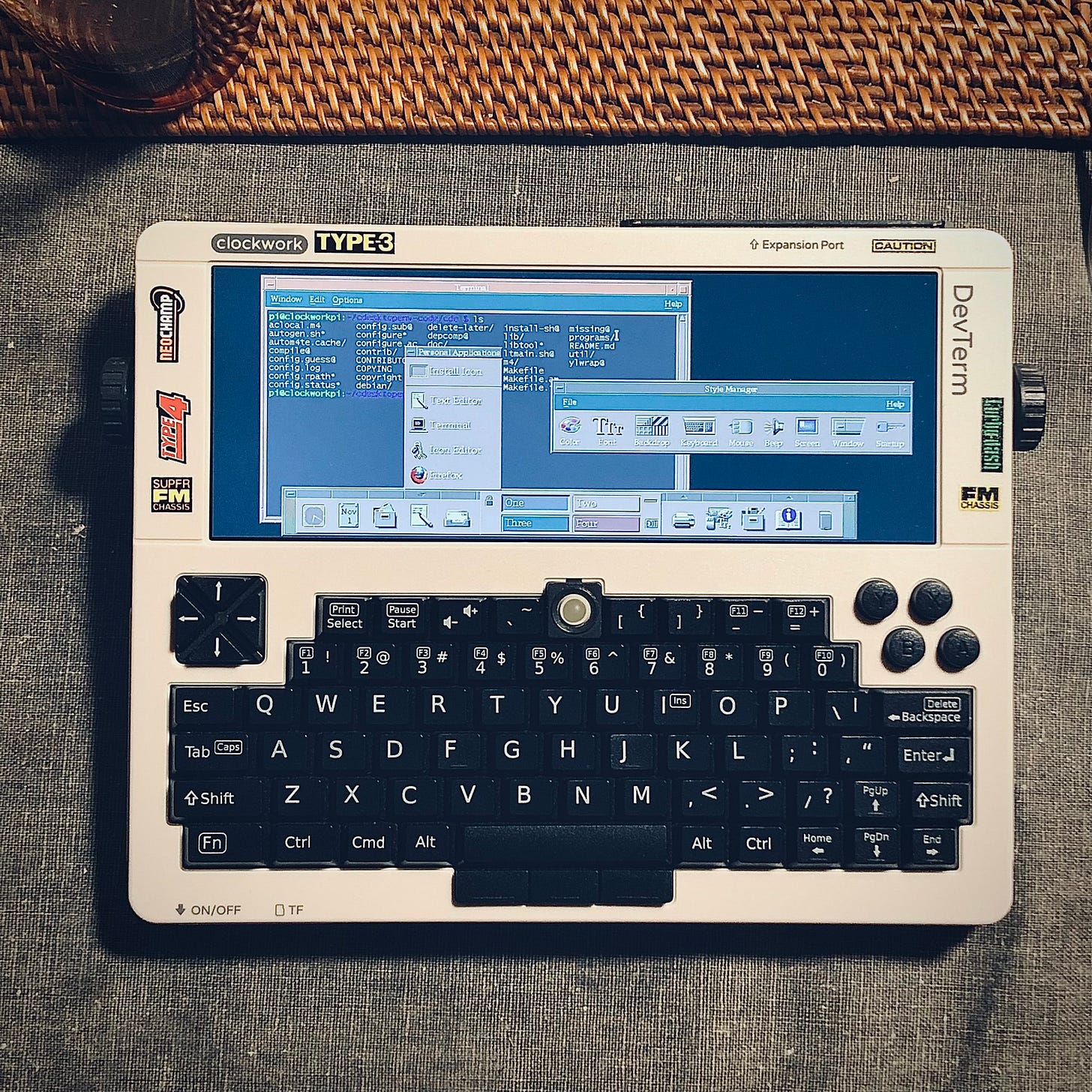 TRS-80 Model 100 emulator for the DevTerm