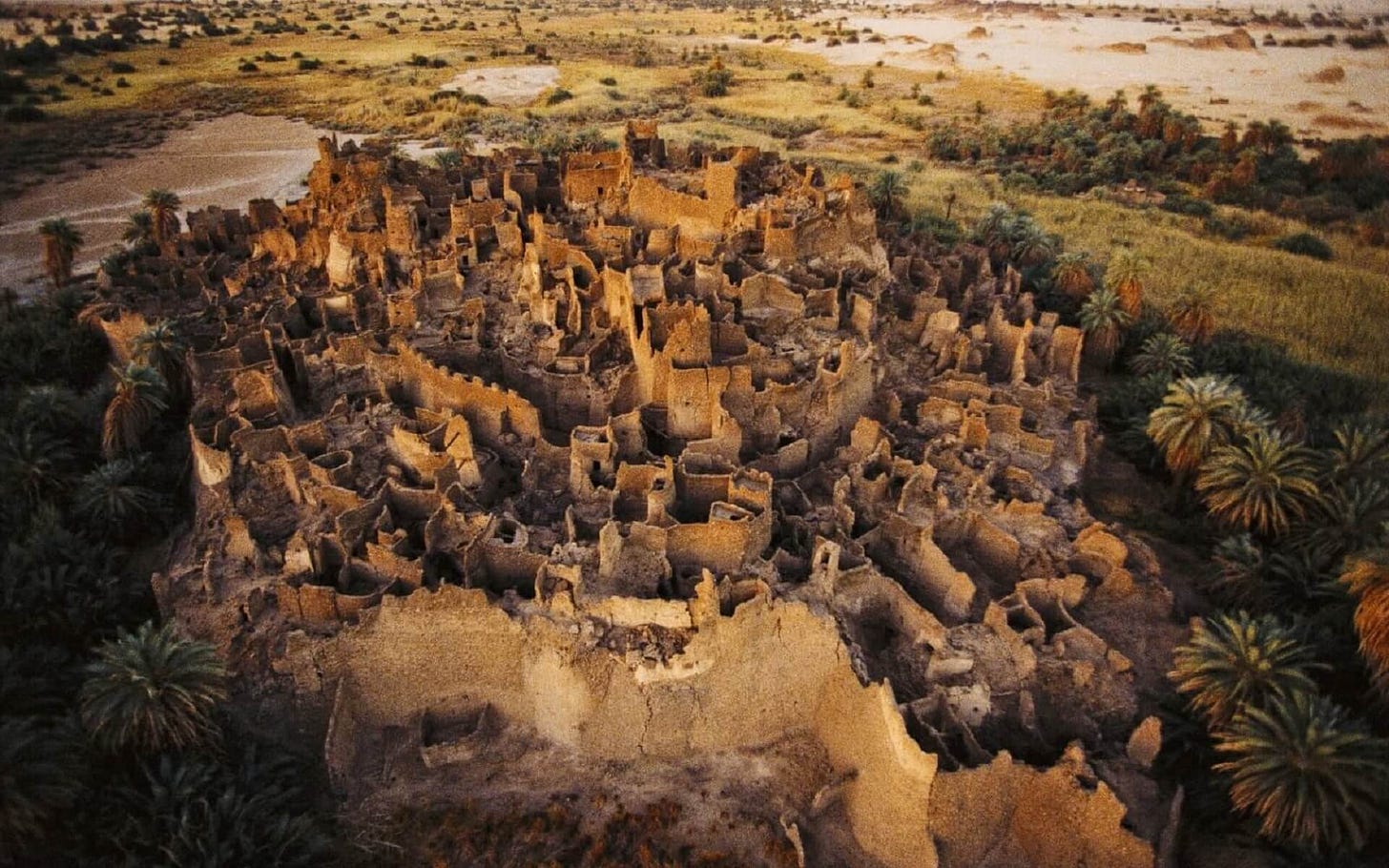 The forts and castles of Africa: a brief architectural history.