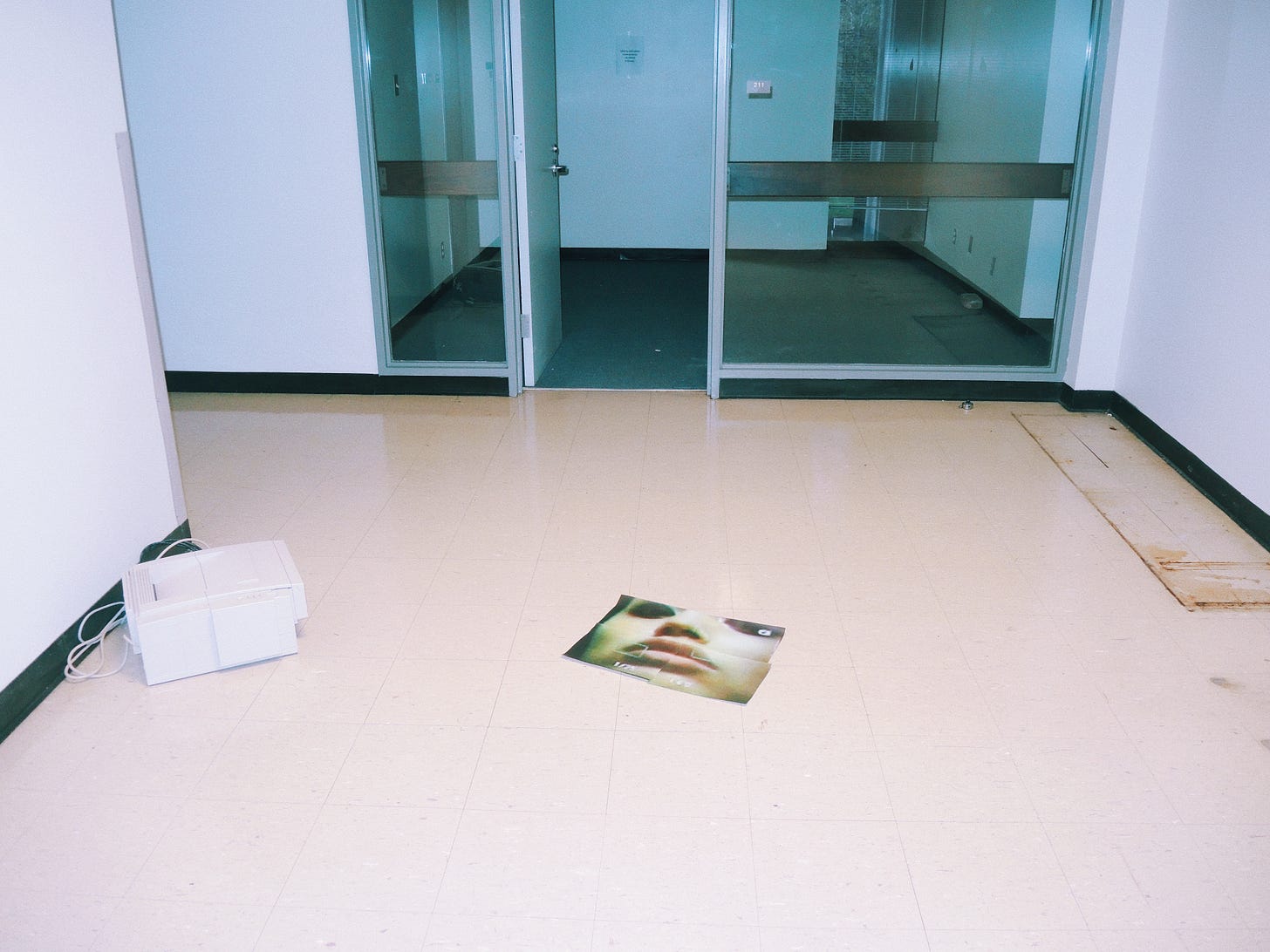 SimpCity - by Nona - I Must Confess