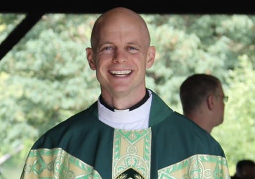 Admitted "boundaries" violating priest Fr. Jim Rolph scheduled for pre ...