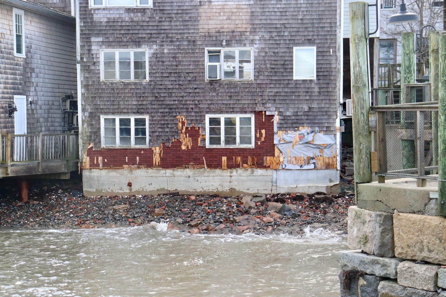 “Massive destruction on a proportion never seen”