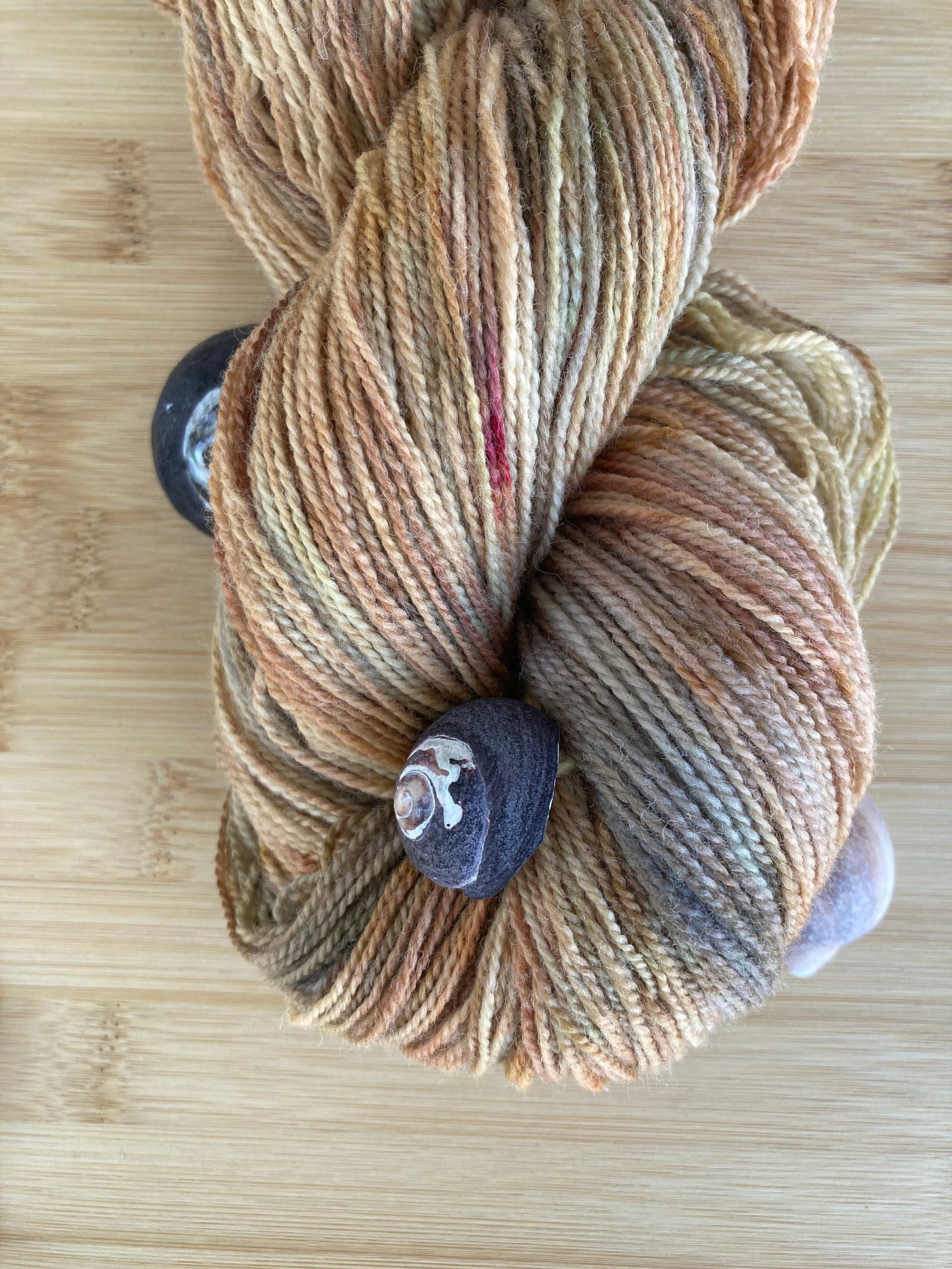 On bundle dyeing - by Sara Meinecke