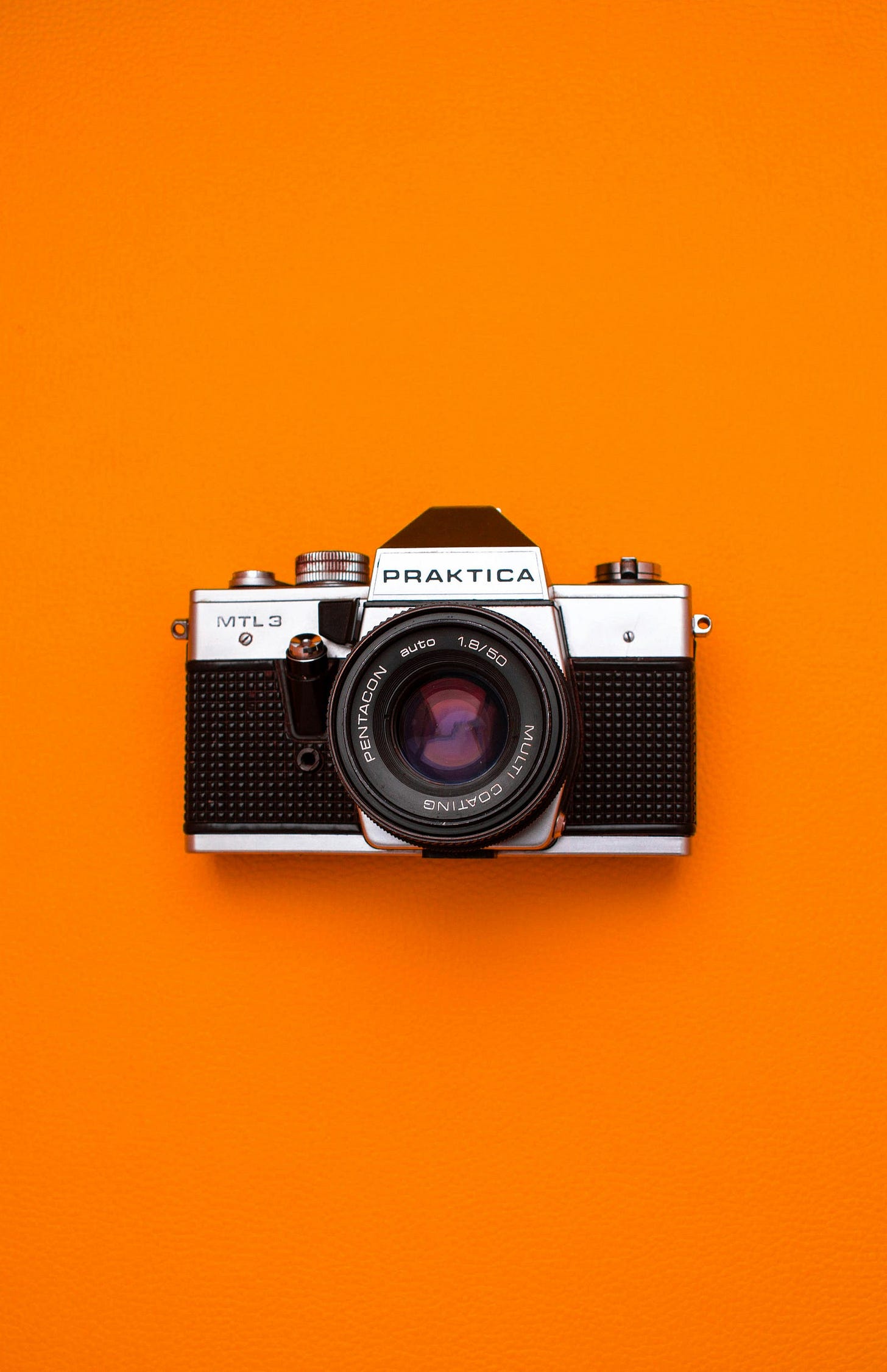 Understanding dbt. Snapshots - by Mykola-Bohdan Vynnytskyi