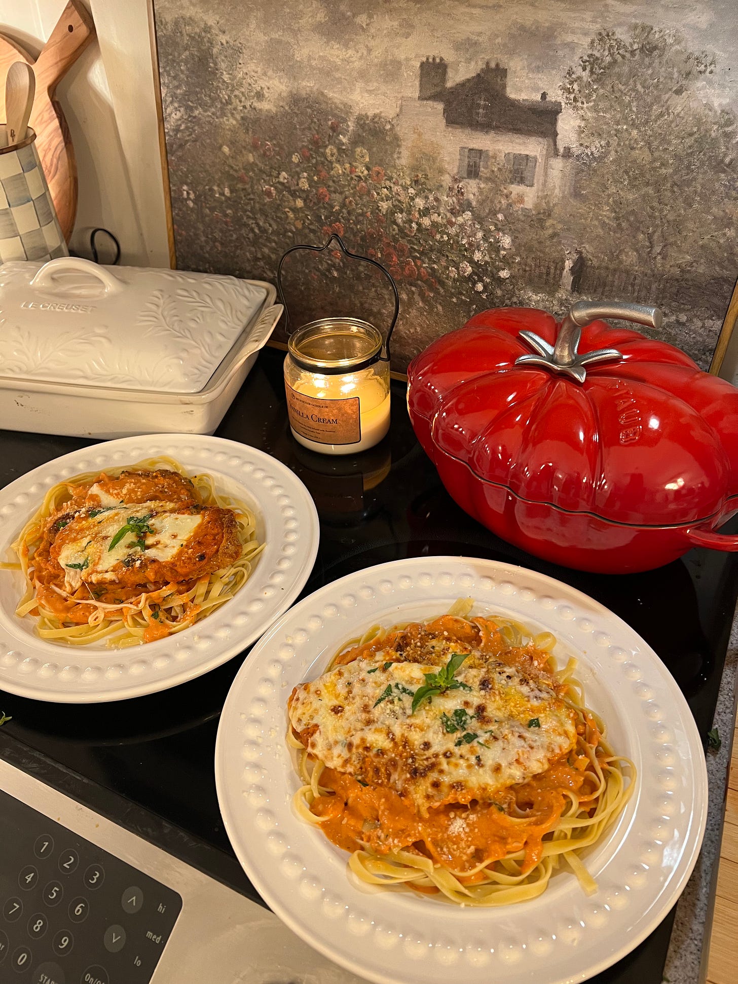 Pink Vodka Chicken Parm with Homemade Sauce & Crispy Breadcrumbs 🍝
