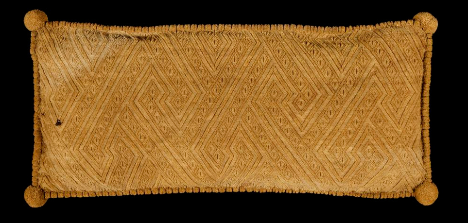Textile trade and Industry in the kingdom of Kongo: 1483-1914
