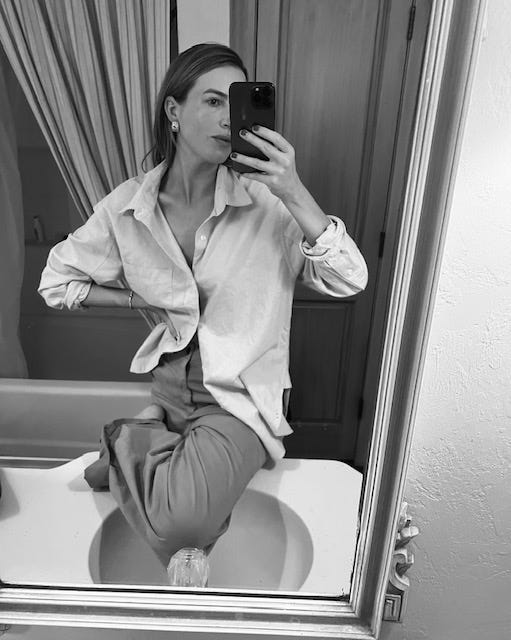 008: MEG STRACHAN - by Christina Holevas - Habiter