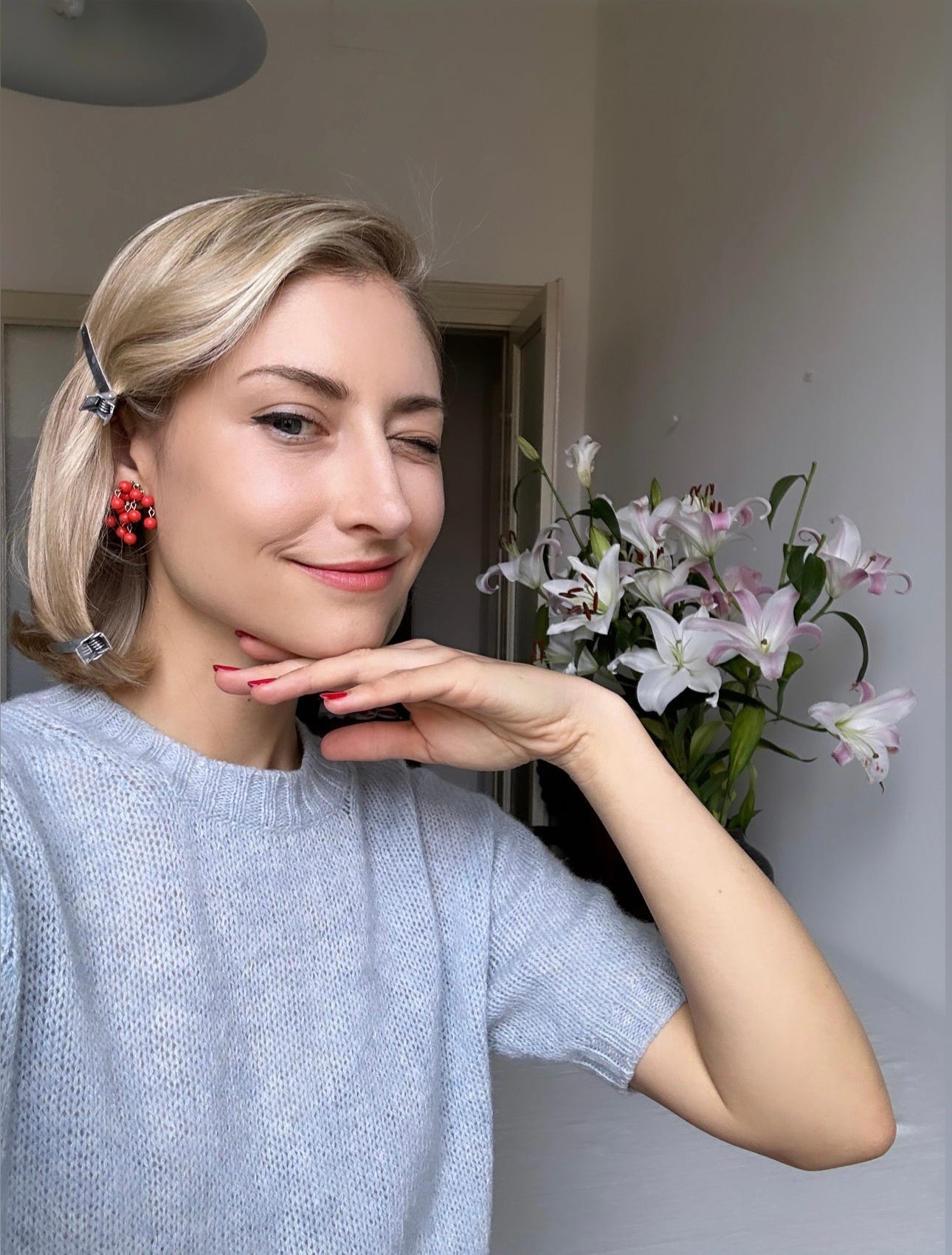Hair-Dressing. - by Jenny Walton - JENNY SAIS QUOI