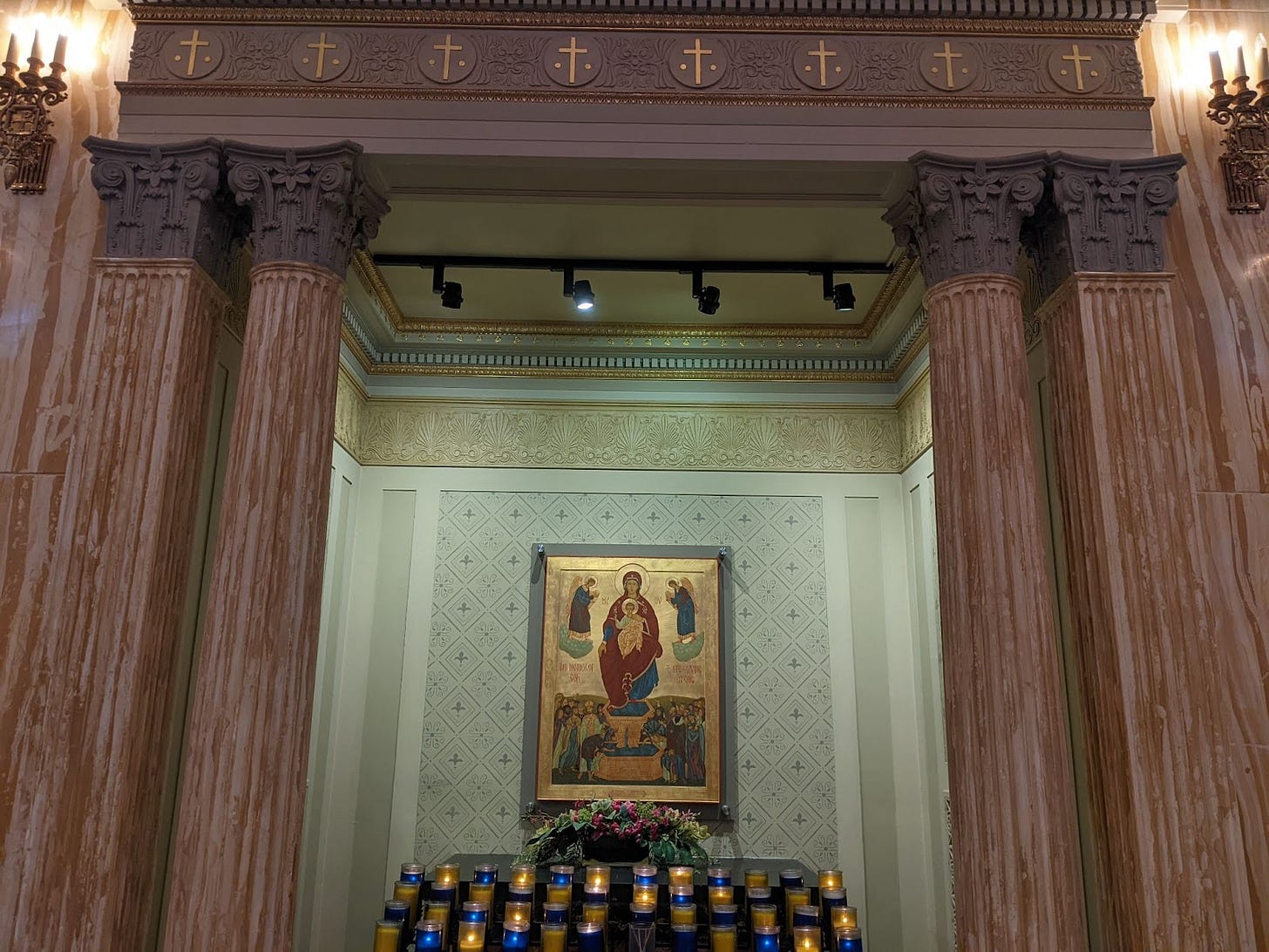 Church Column Types and Their Theological Significance