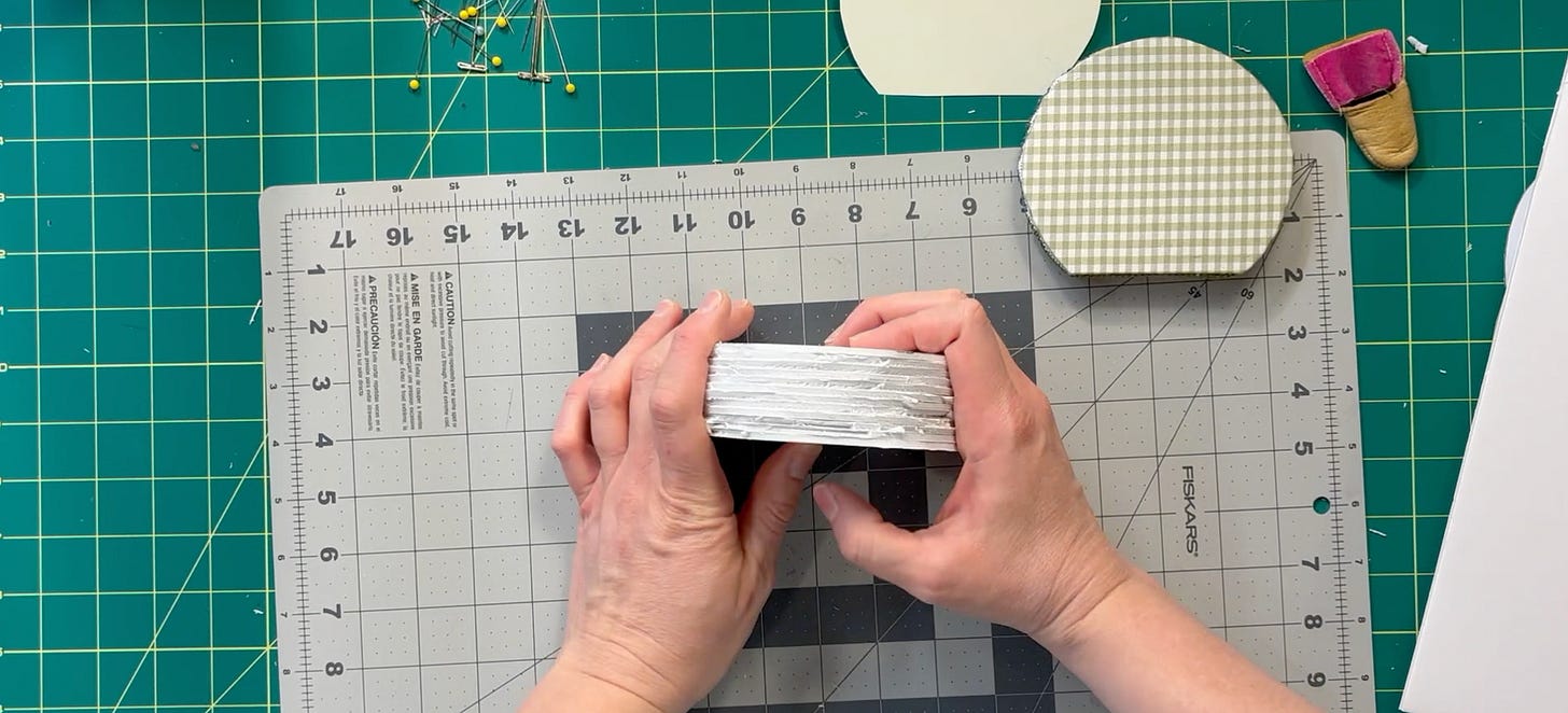 How to finish a needlepoint 3D gusseted stand up