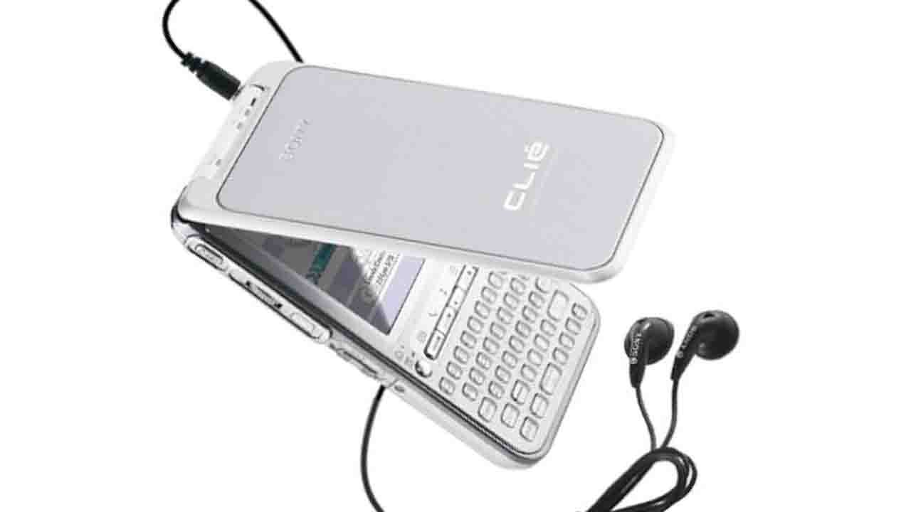 Complete Visual Guide to Sony CLIÉ (2000-2004)