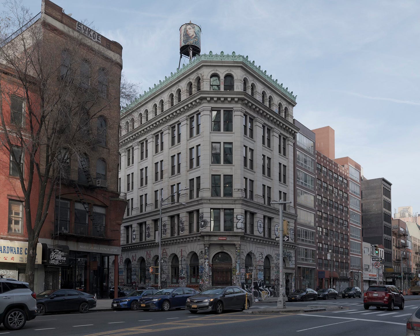 The Bowery - Manhattan - by Rob Stephenson