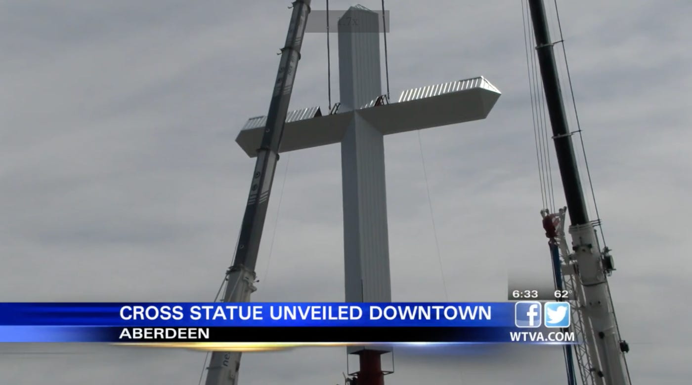 Christians erect (another) $240,000 cross in Mississippi