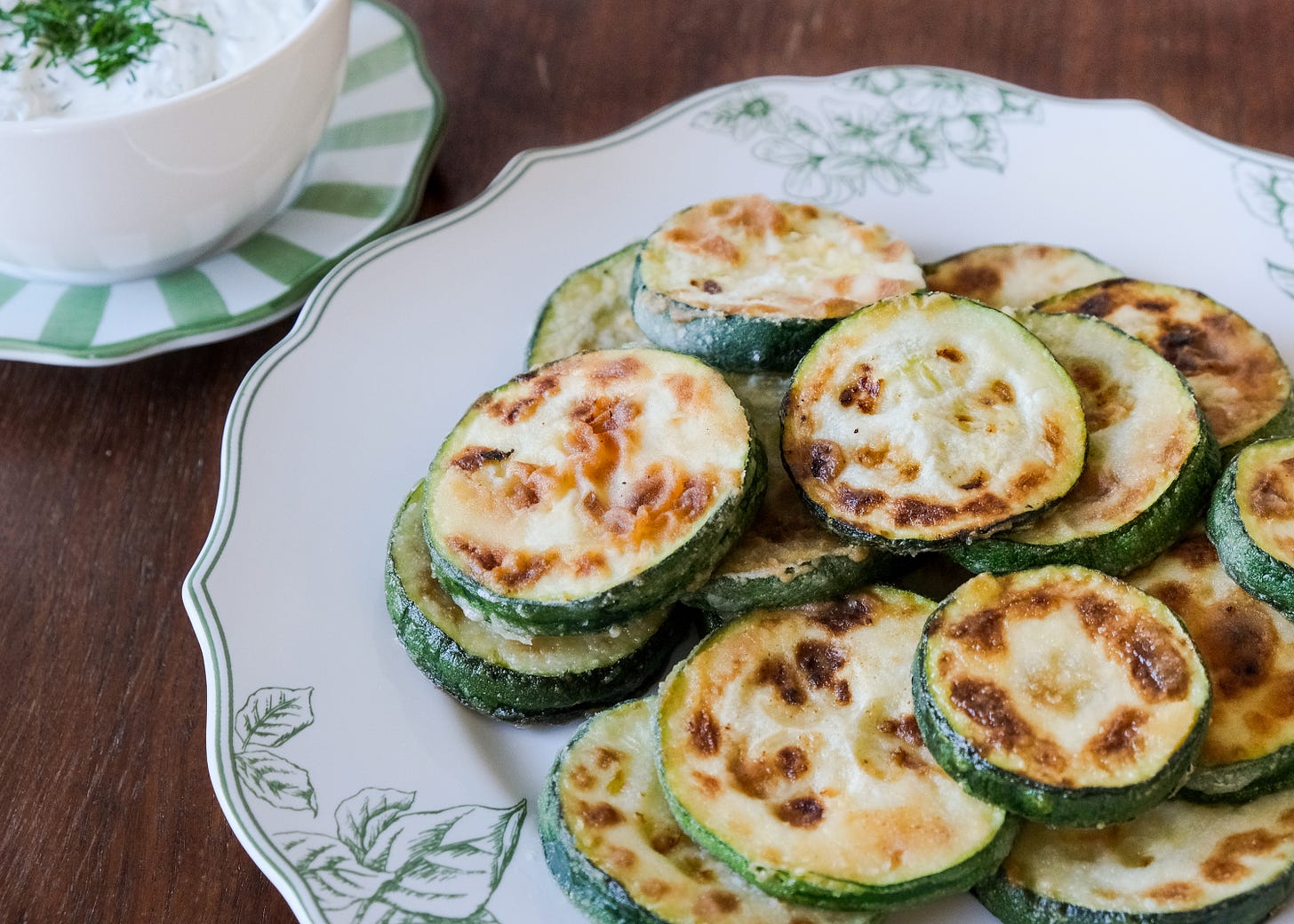 Easy and delicious zucchini recipes - by Darya Zorka