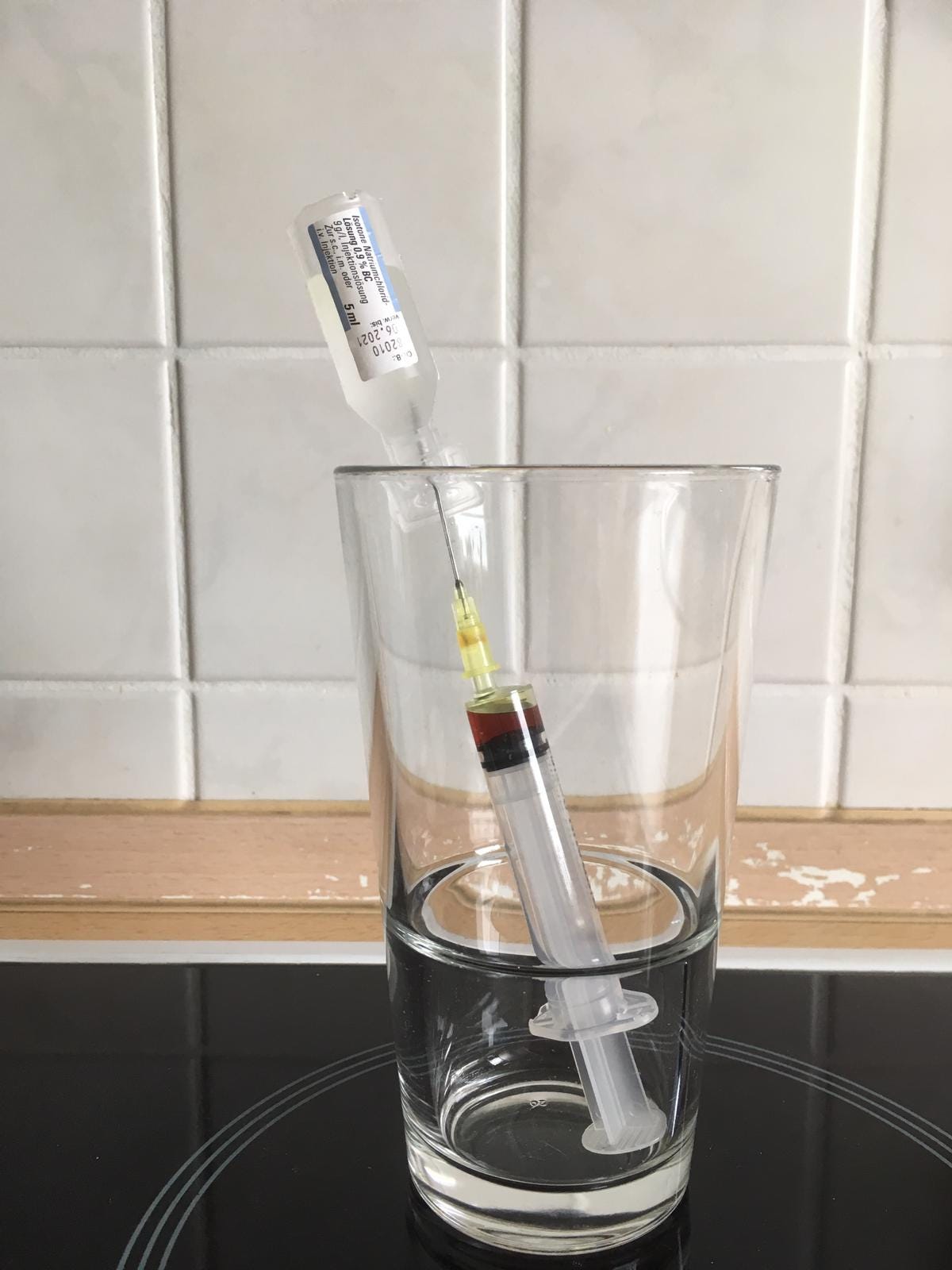 MMS or CDS ? - Dr. Andreas Kalcker