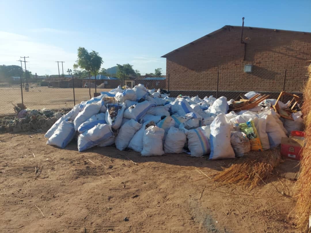 Community Cleanups Promote Sustainable Tourism in Cape Maclear