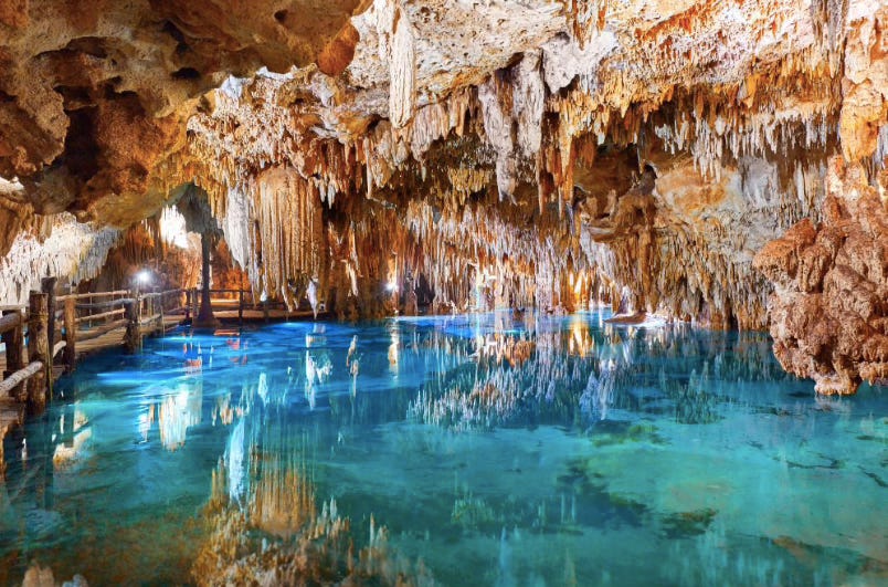 Yucatán Cenotes: Ancient Water Sources in Mexico's Arid Peninsula