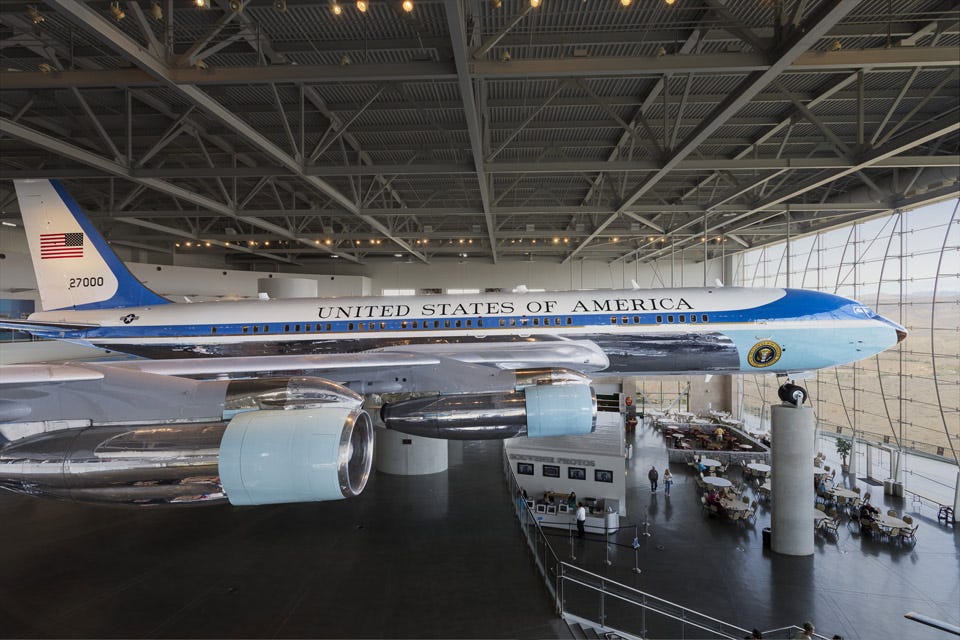 Boeing 707 : A Revolution in the Skies