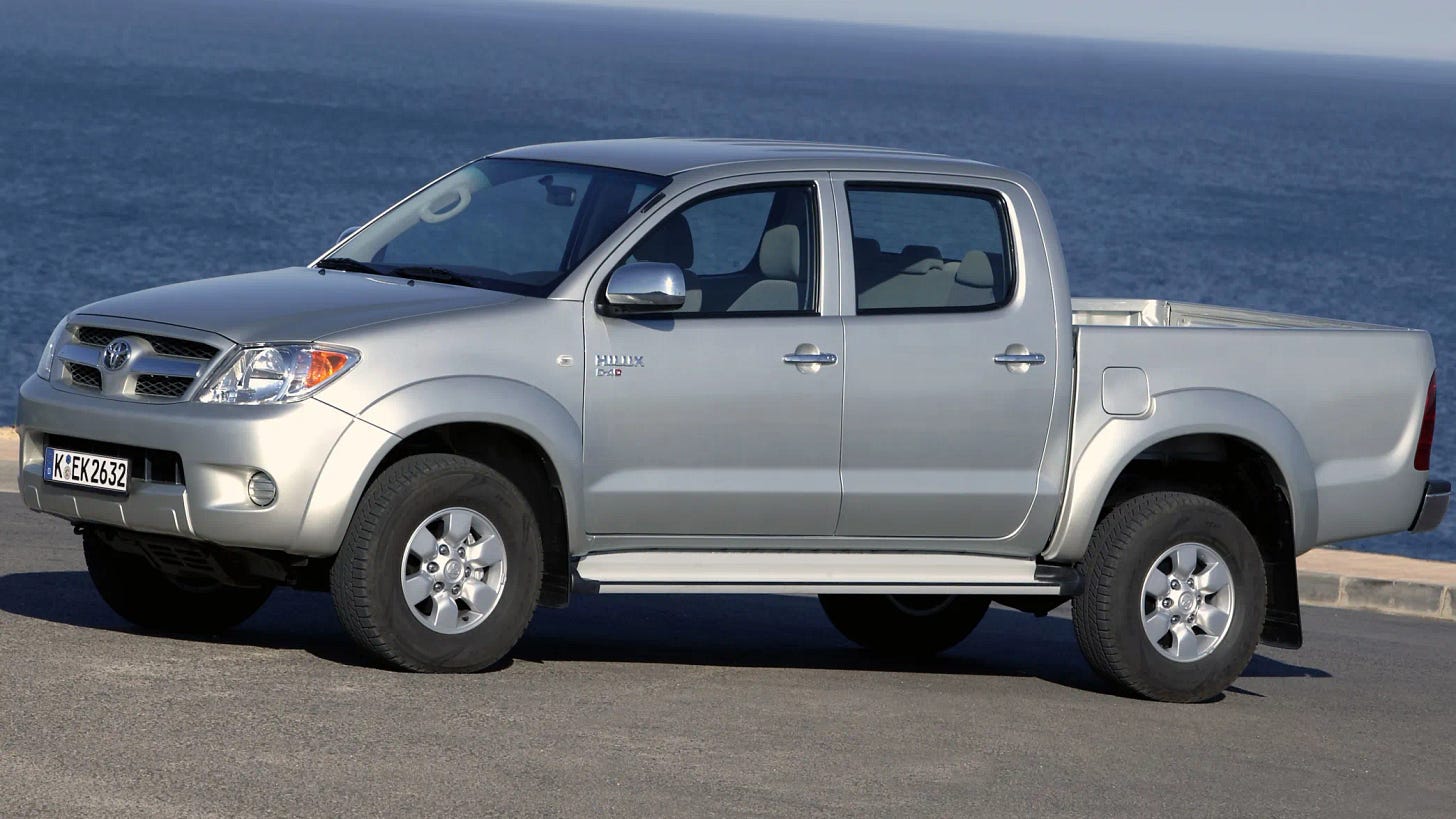 Toyota Hilux: The unexpected war machine.