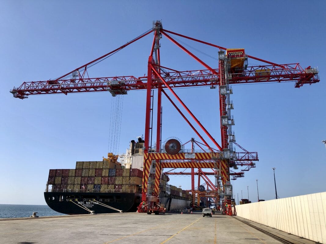 Do U.S. Ports Need More Automation? - by Brian Potter