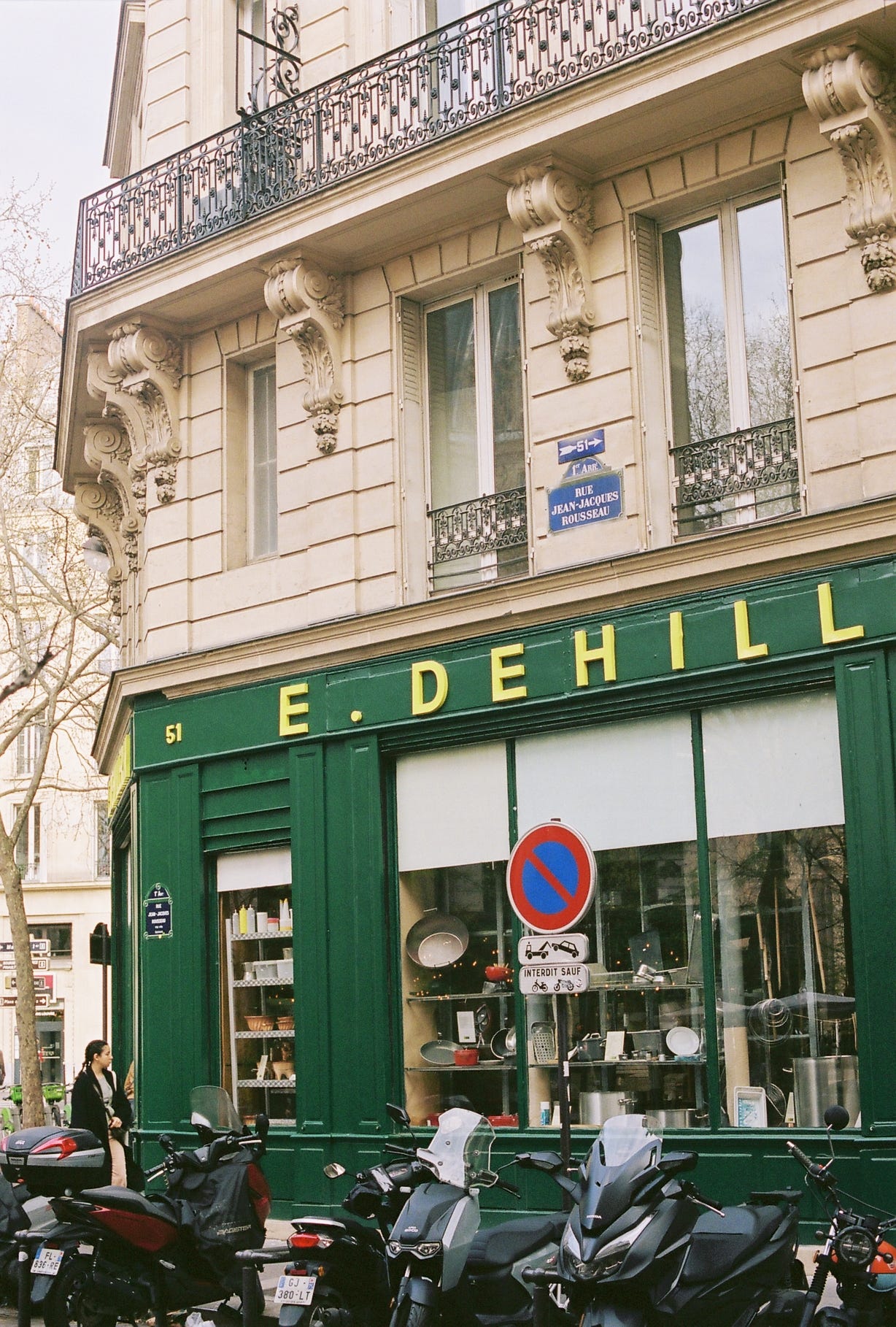 Paris Girls Trip - by Kelsey Kessler