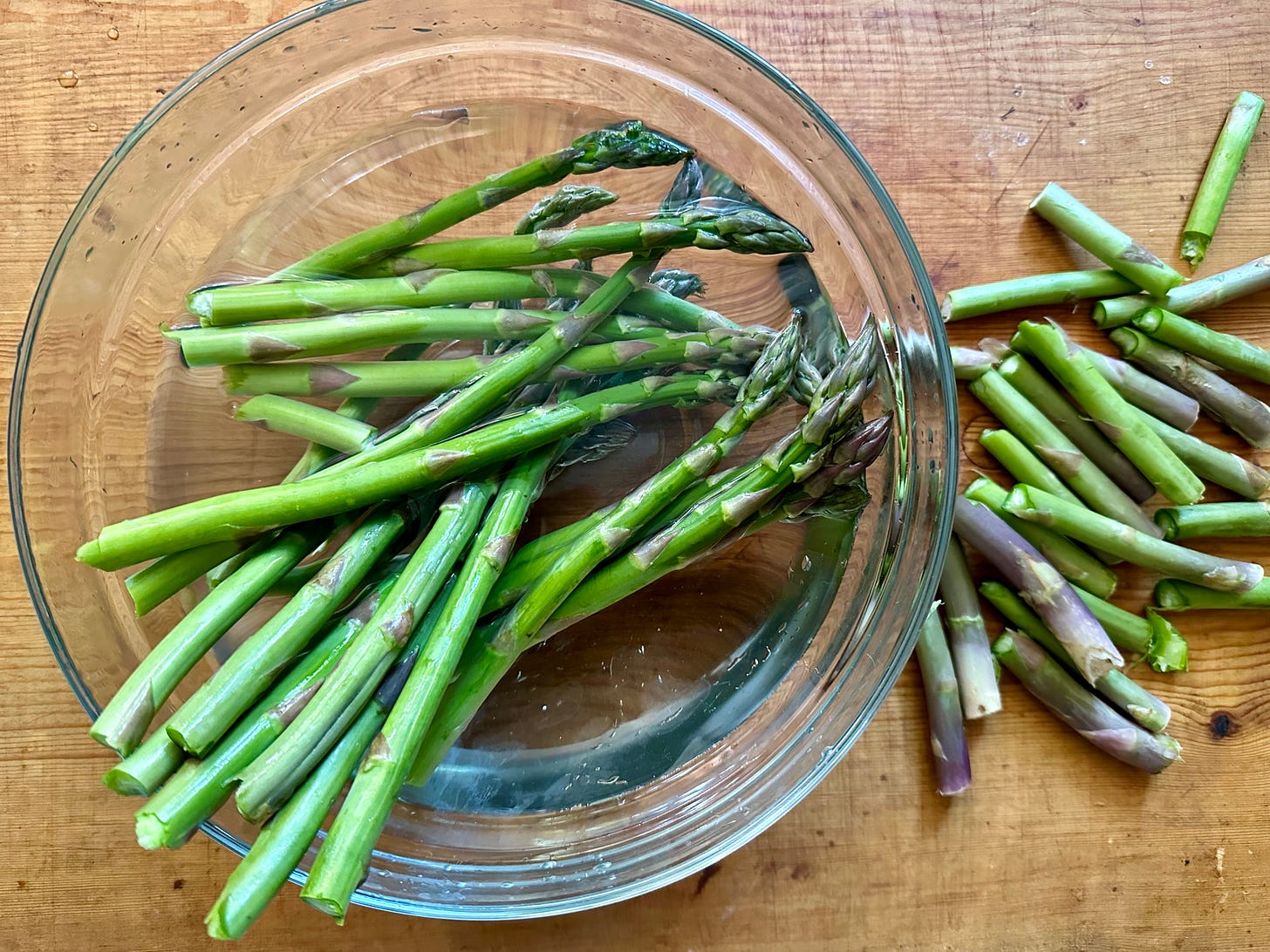 Really Good Asparagus - by Clare de Boer - The Best Bit