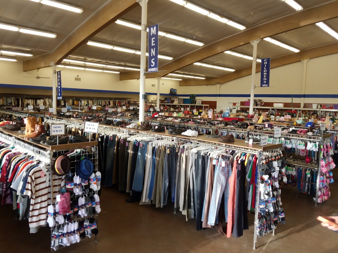 12 Thrift & Vintage Stores In Tulsa You Must Visit