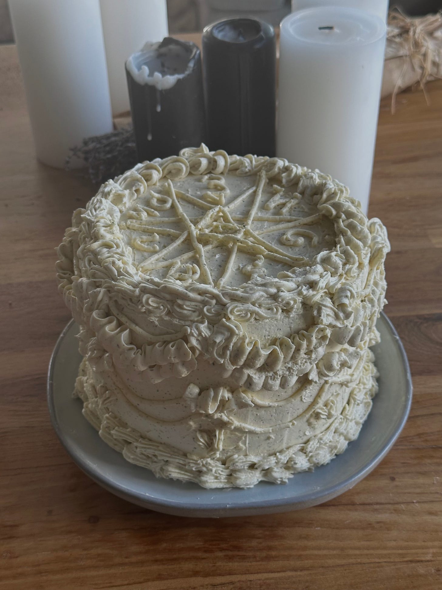 Nosferatu Cake - by cèilidh - the clove coterie