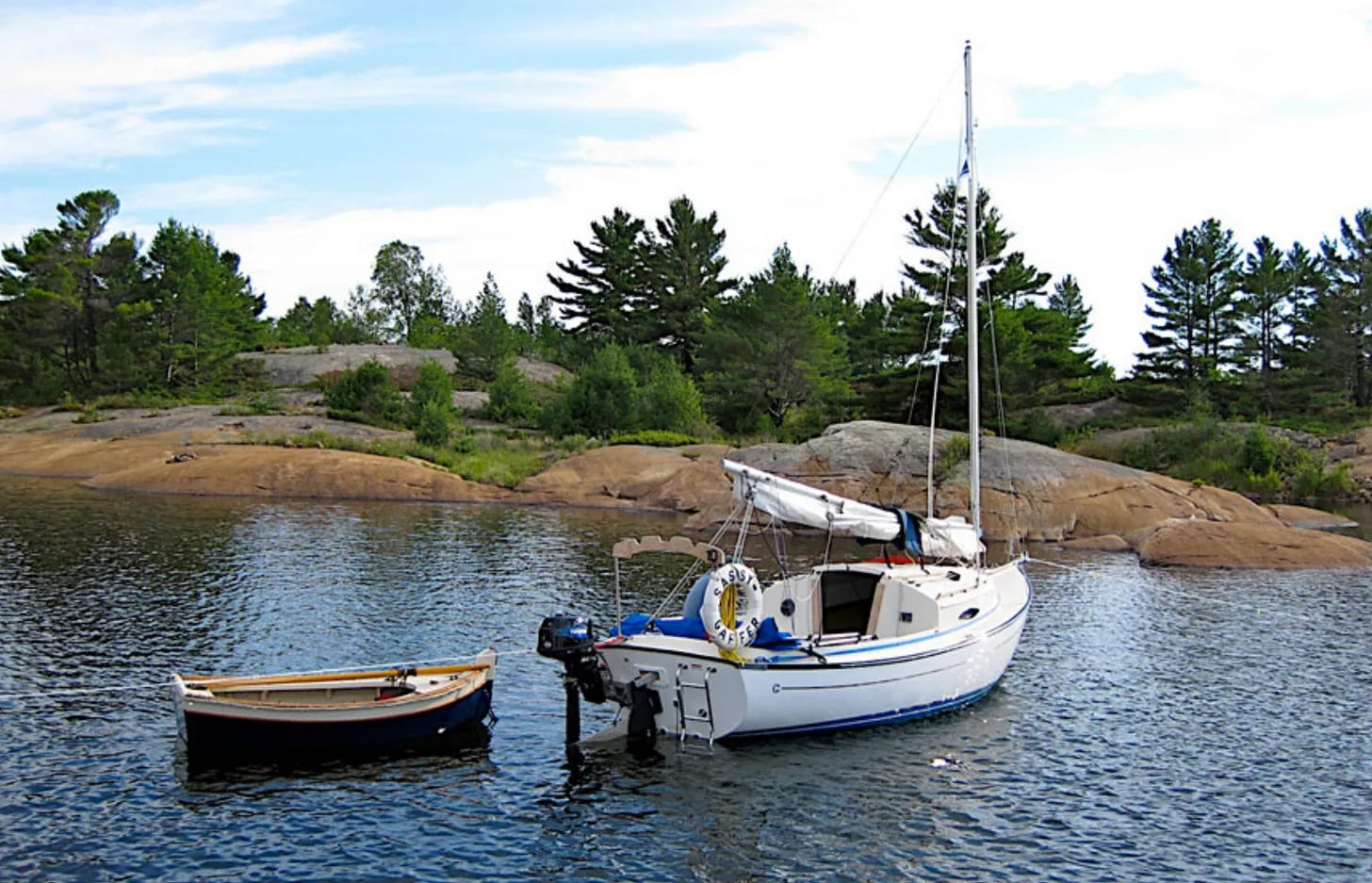 Com-Pac Sun Cat - Small Craft Advisor