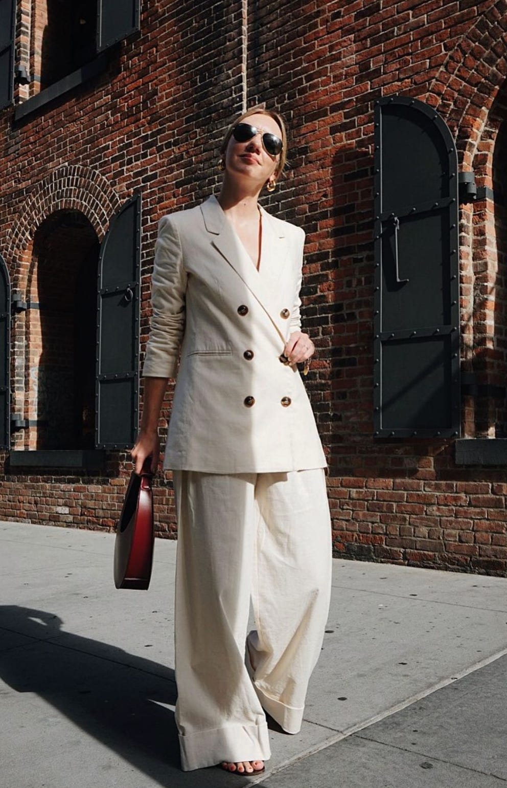 Vogue's Lisa Aiken and her style formula - by Jen Zablotny