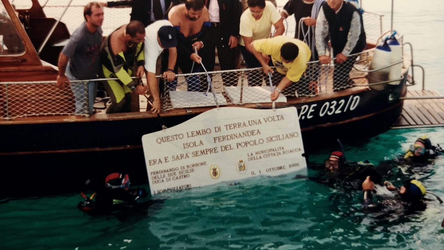 Isola Ferdinandea: cos'è, dove si trova, breve storia