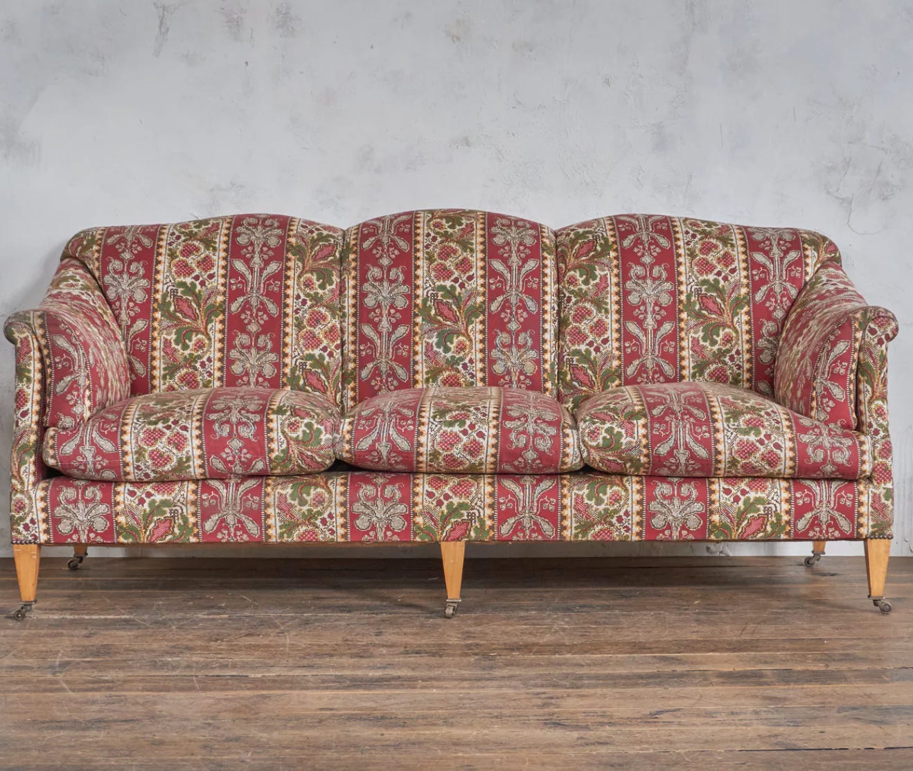 Our Favourite Antiques On The Market This Week