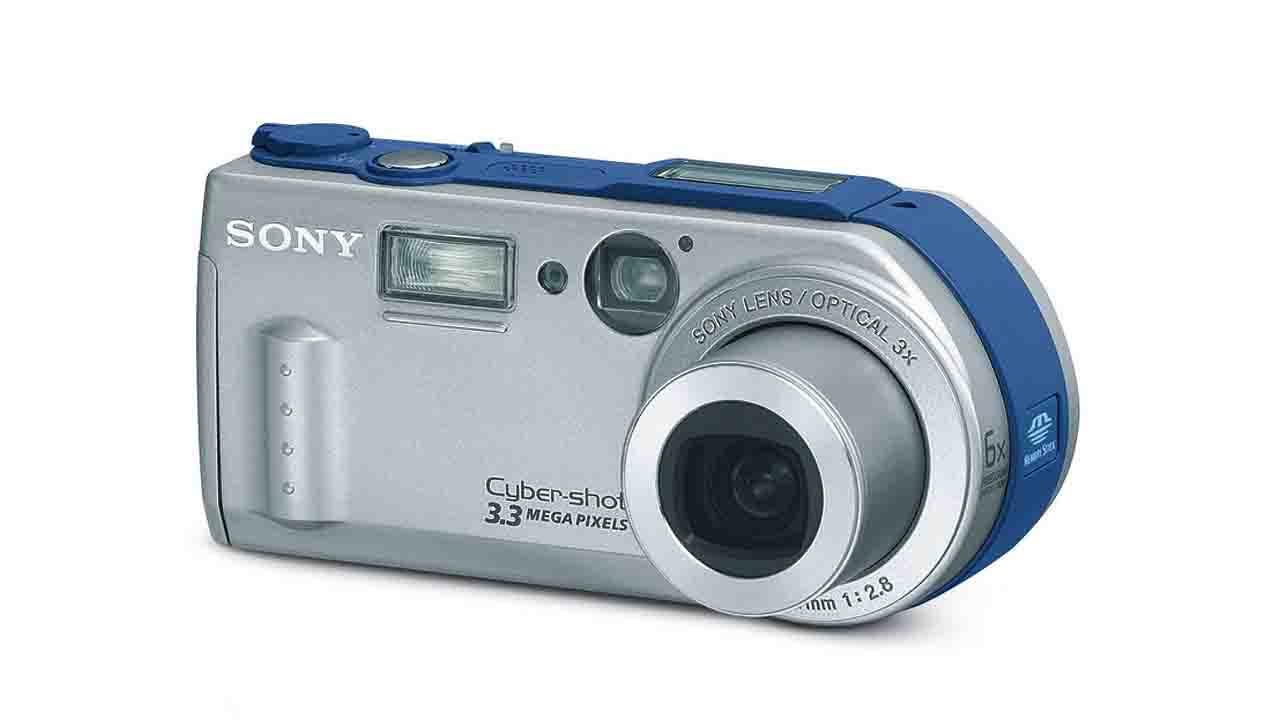 The Evolution of Sony's Cyber-shot Cameras (1996-2011)