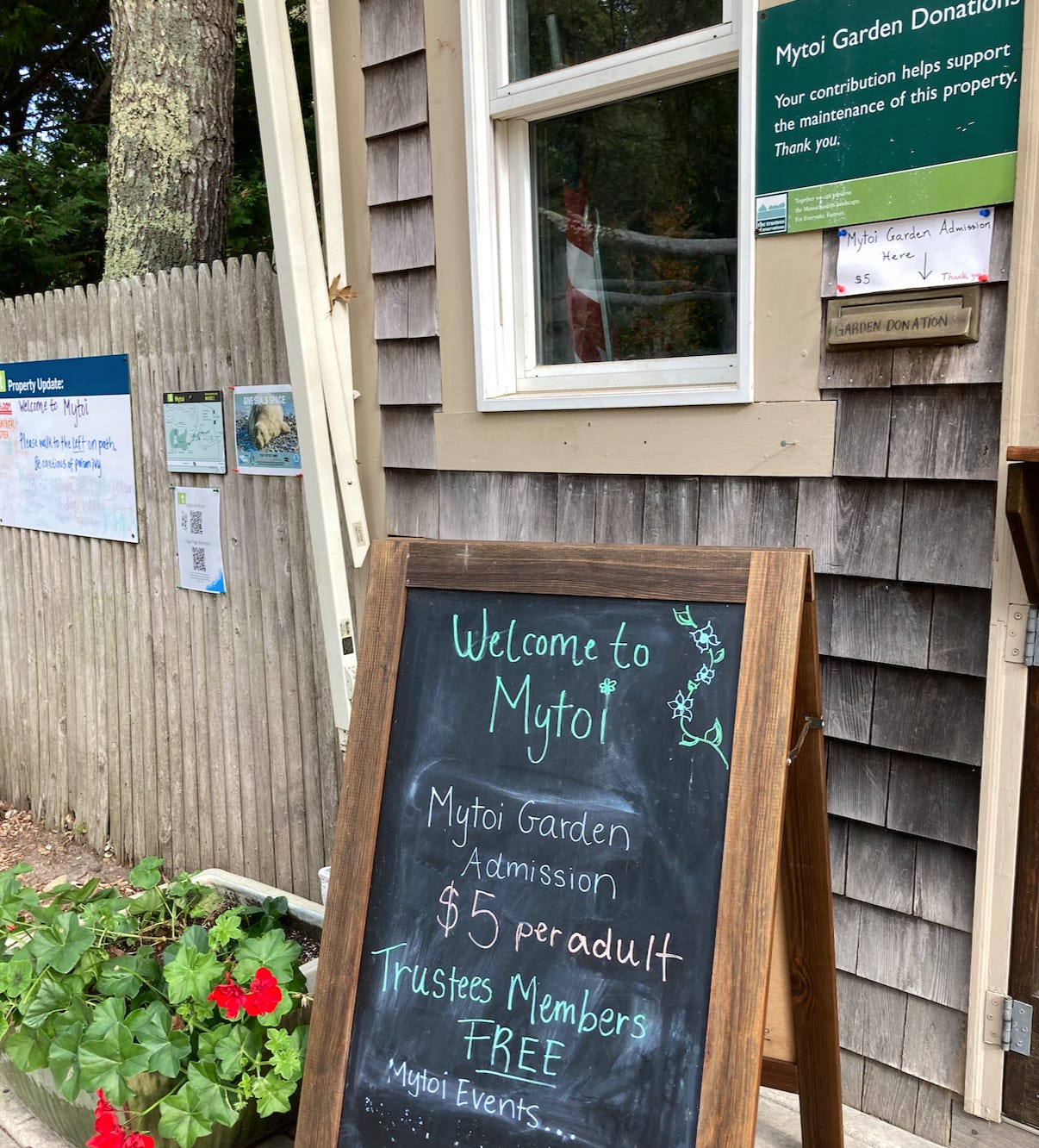 ⚓ Chappaquiddick Visitors Guide - Martha's Vineyard (2024)