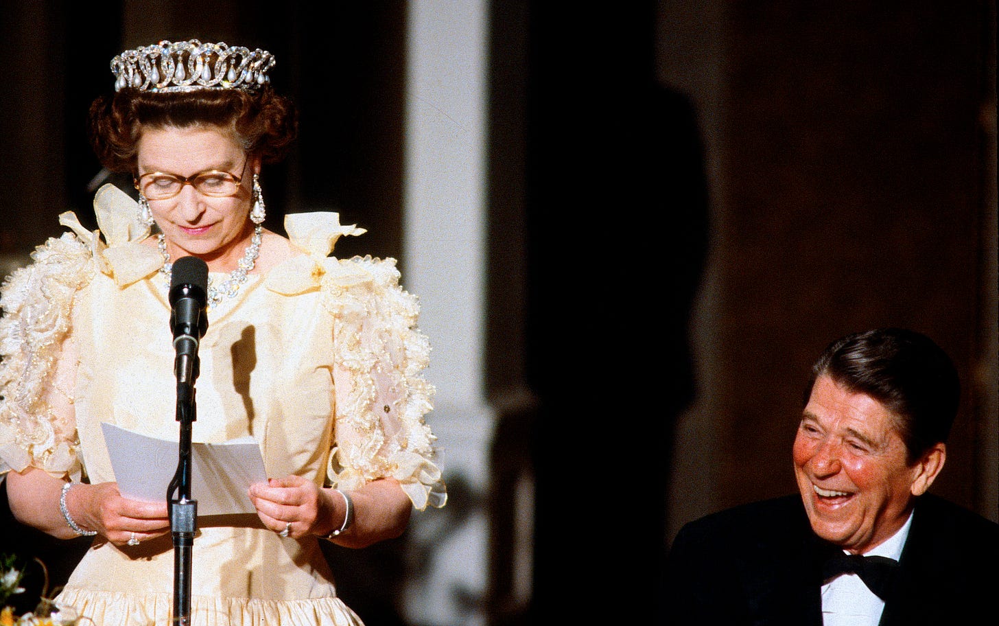 When Queen Elizabeth made Ronald Reagan laugh!