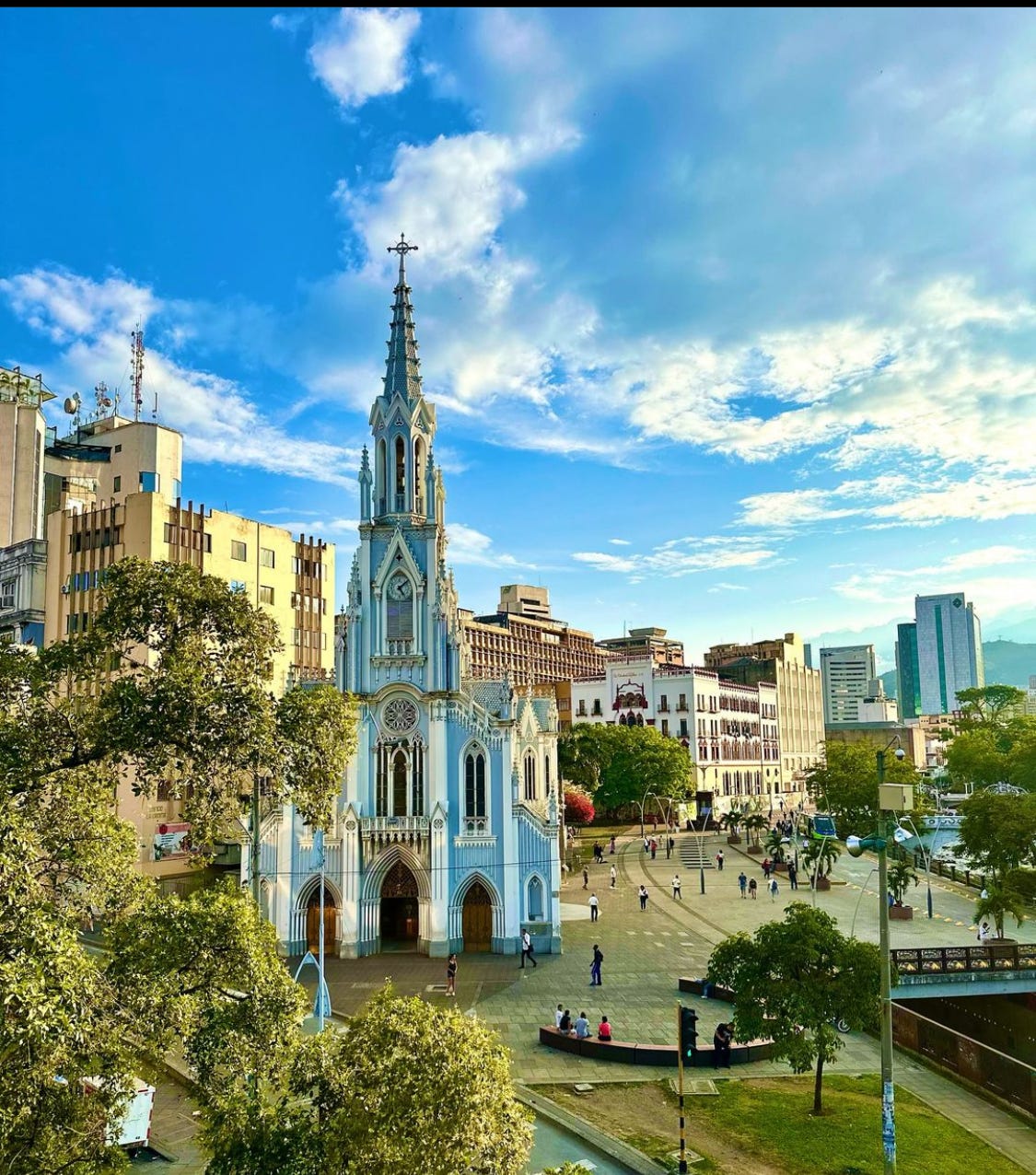 Is it dangerous to live in Cali? - by BowTiedColombia