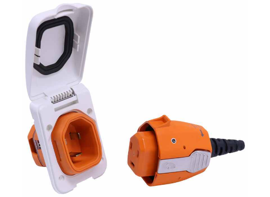 Melted Shore Power Plugs - by Mike Sokol - RVelectricity