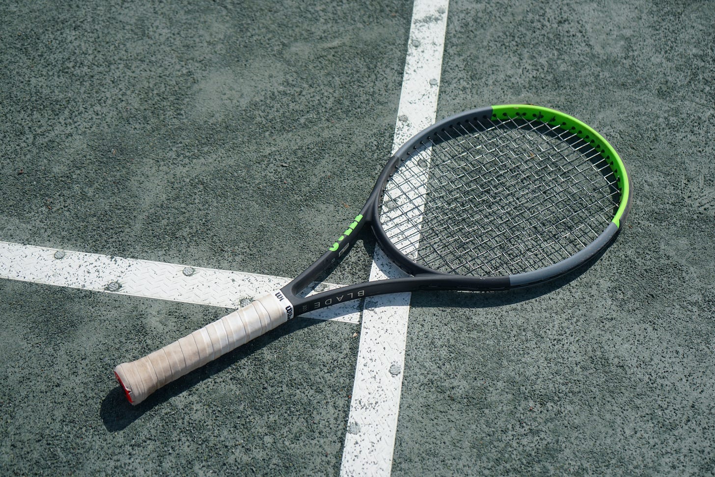 Cómo elegir una raqueta de tenis: guía práctica
