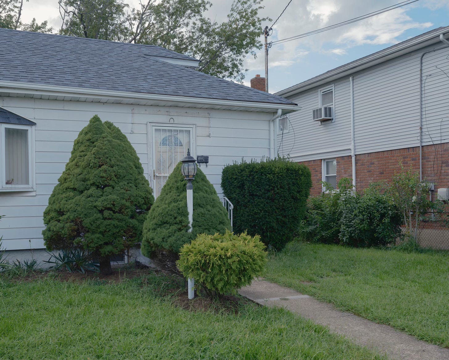 Springfield Gardens - Queens - by Rob Stephenson