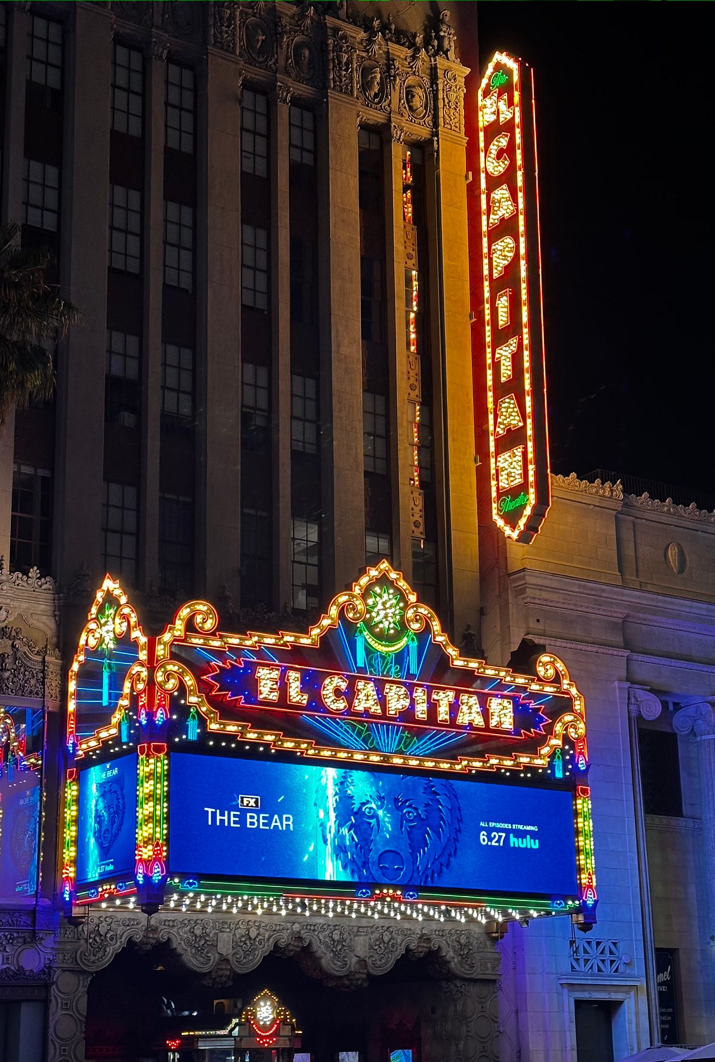 Issue 53 — Hot Goz Summer 🍕 With Cocktails AND Wine