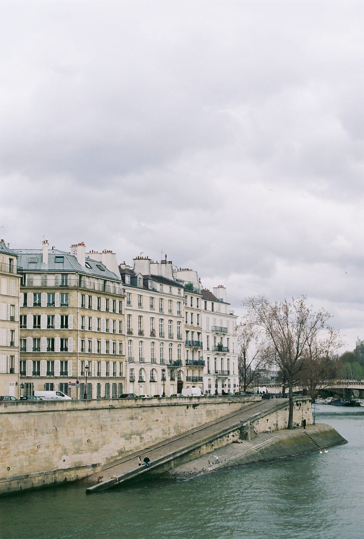 Paris Girls Trip - by Kelsey Kessler