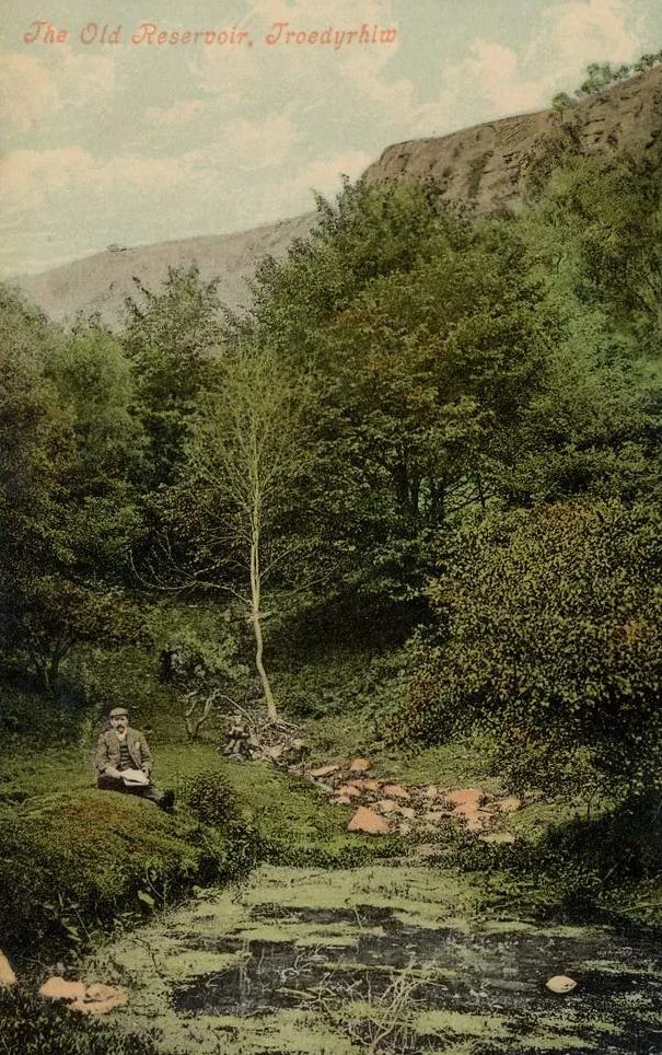 Troedyrhiw Lido - by E.Jones - Cymru Uncovered