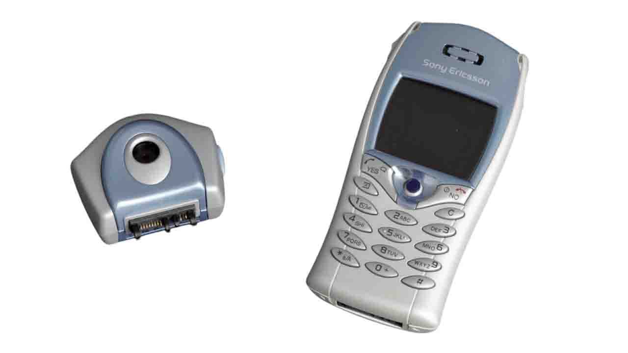 A Look Back at Sony Ericsson's Pioneering Phones of the 2000s