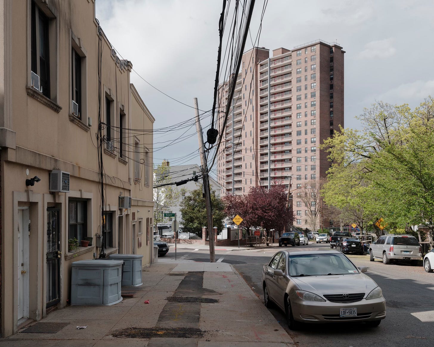 Glendale - Queens - by Rob Stephenson - The Neighborhoods